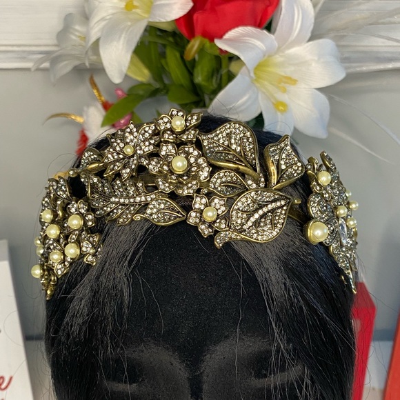 Heidi Daus | Accessories | Heidi Daus Rare Queens Crown Disneys ...